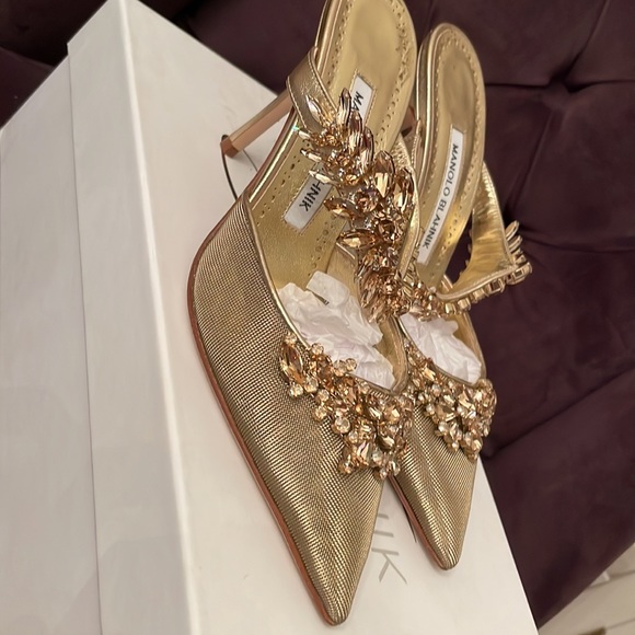 Manolo Blahnik | Shoes | Mano Blanhik Mesh Gold Lurum | Poshmark